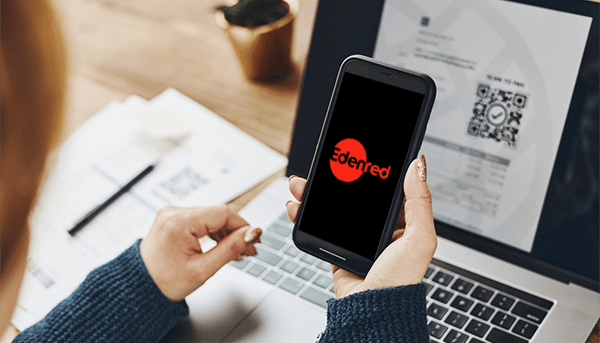 ¿Qué considerar al elegir un sistema de pago en tu empresa?